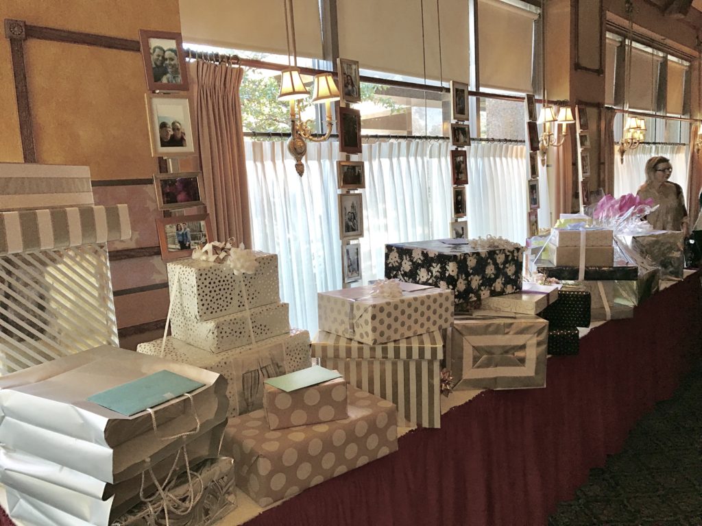 Photo Stands | Great for any occasion - Home